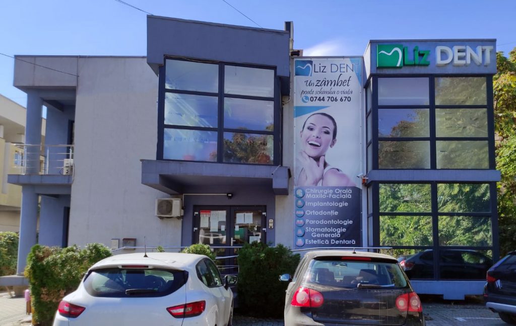 Cine suntem - Liz Dent - Cabinet Stomatologic